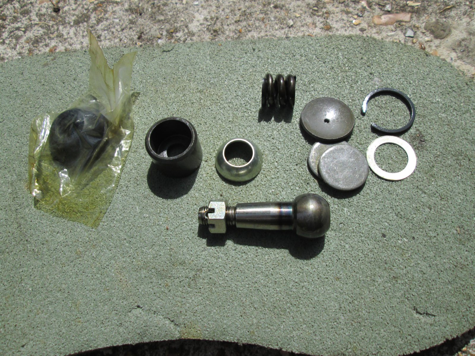 Track Control Arm ball joint repair kit - Ford Classic and Capri Owners ...